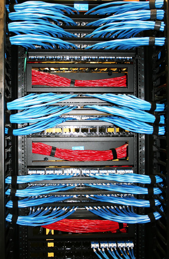 IT Network Installation_Data_Rack - Cabling Solutions