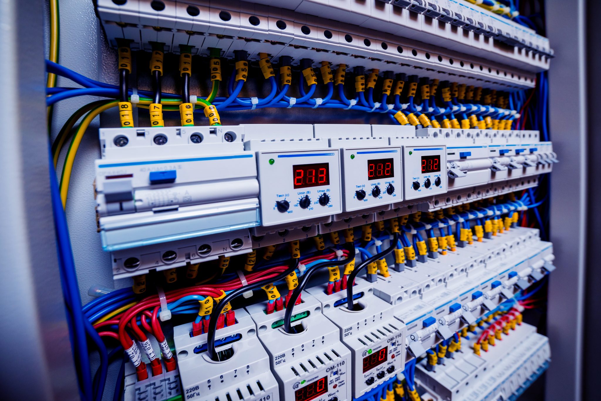Alternating Current or Direct Current | AC or DC Current